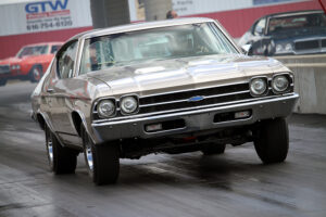 Pure Stock Muscle Car Drag Racing Coverage - Mid-Michigan Motorplex