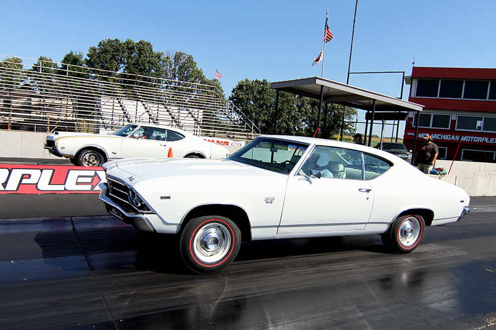 Pure Stock Muscle Car Drag Racing Coverage - Mid-Michigan Motorplex