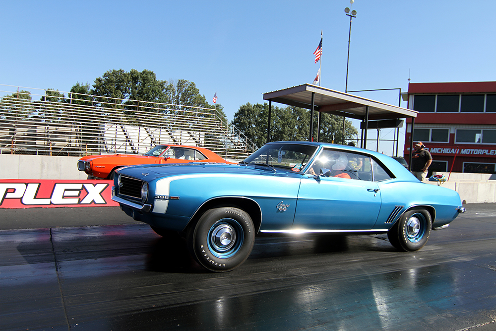 Pure Stock Muscle Car Drag Racing Coverage - Mid-Michigan Motorplex