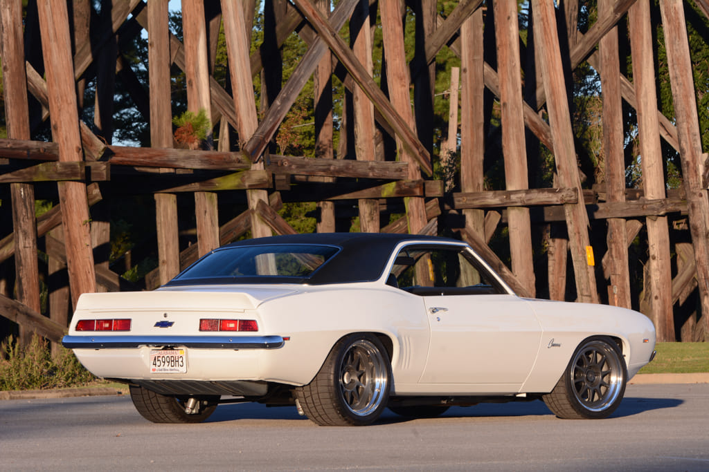 Dynamic Speed And Custom Builds A Top-Notch Pro Touring 1969 Camaro