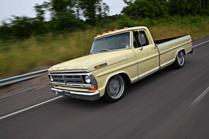 Patina-Skinned 1972 F-100 - Doin’ Chores and Blowin’ Off Doors
