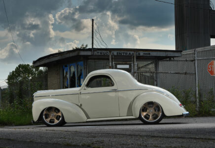 Modern Rodding - In The Garage Media