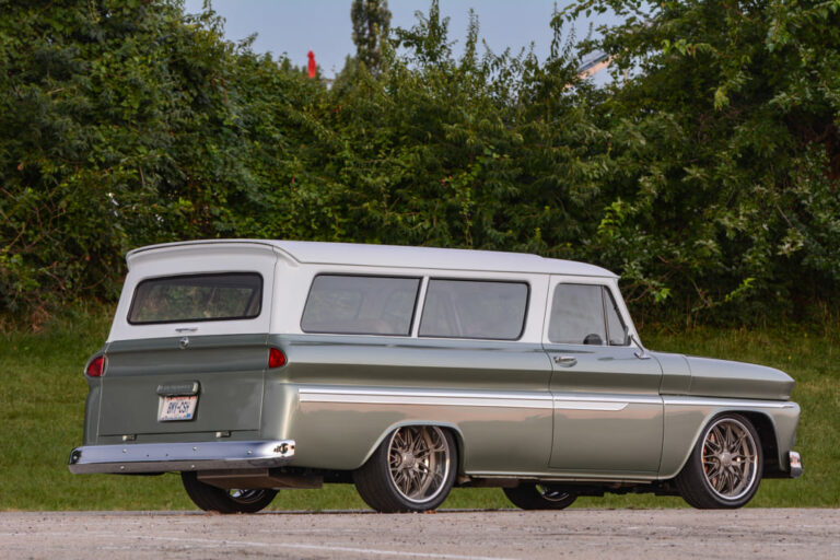 A Slick ’64 Suburban with a Surprise Under the Hood