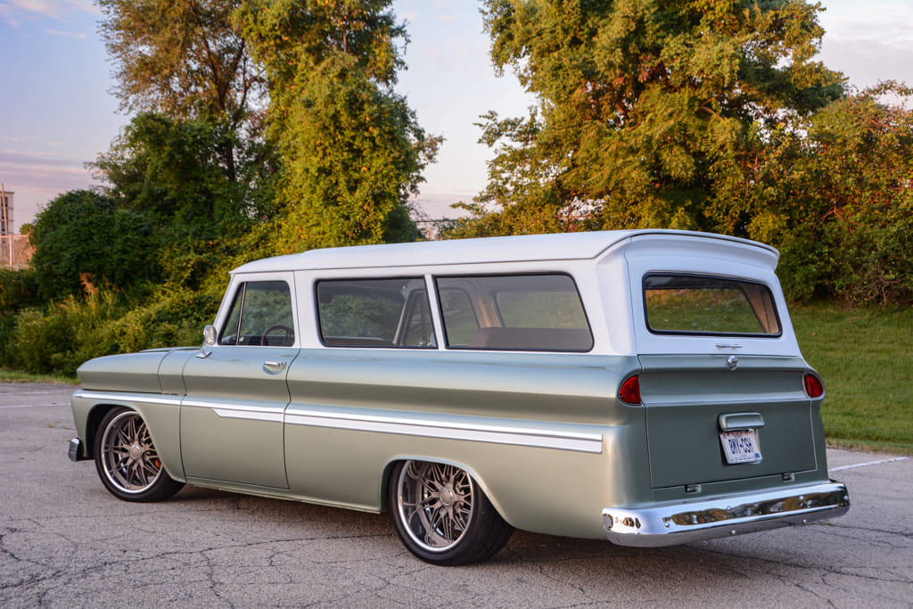 A Slick ’64 Suburban with a Surprise Under the Hood
