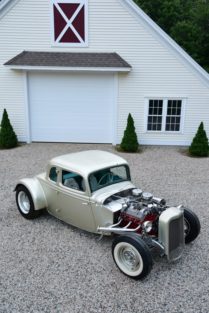 Classic East Coast–Styled ’34 Channeled Ford Coupe Personifies Kool