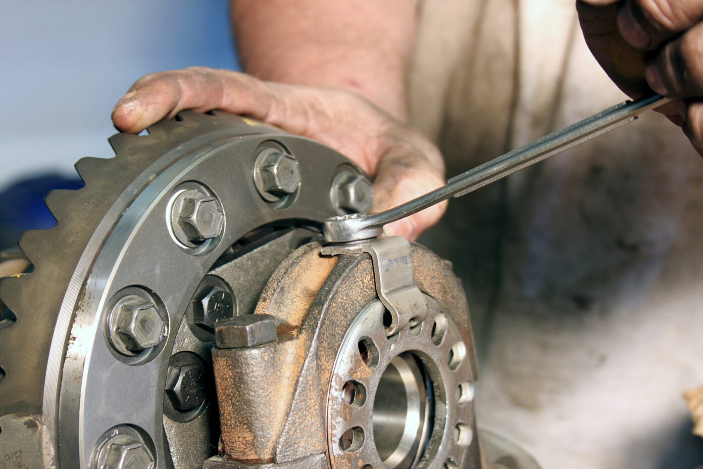 How To Rebuild A 8 3/4 Chrysler Rear End