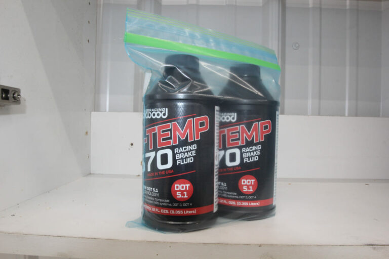 How to properly bench bleed brake master cylinders