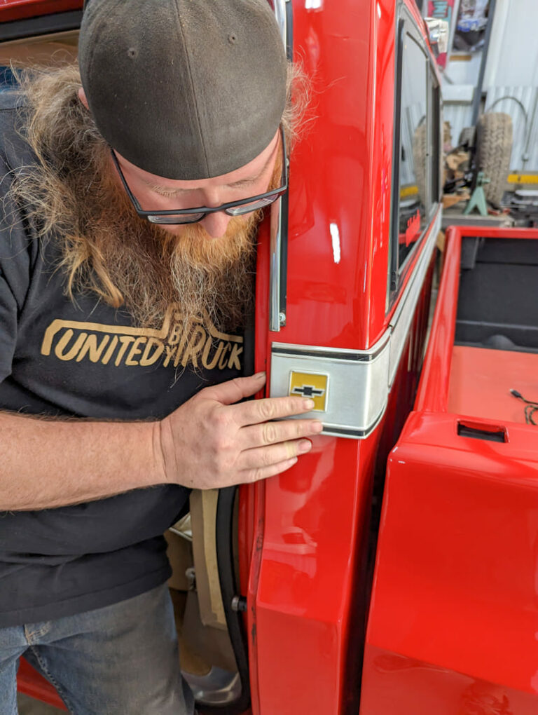 Replacing Back Cab Molding on a Chevy Squarebody