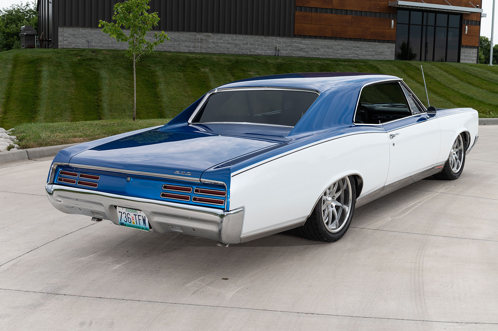 Mom’s 1967 Pontiac GTO