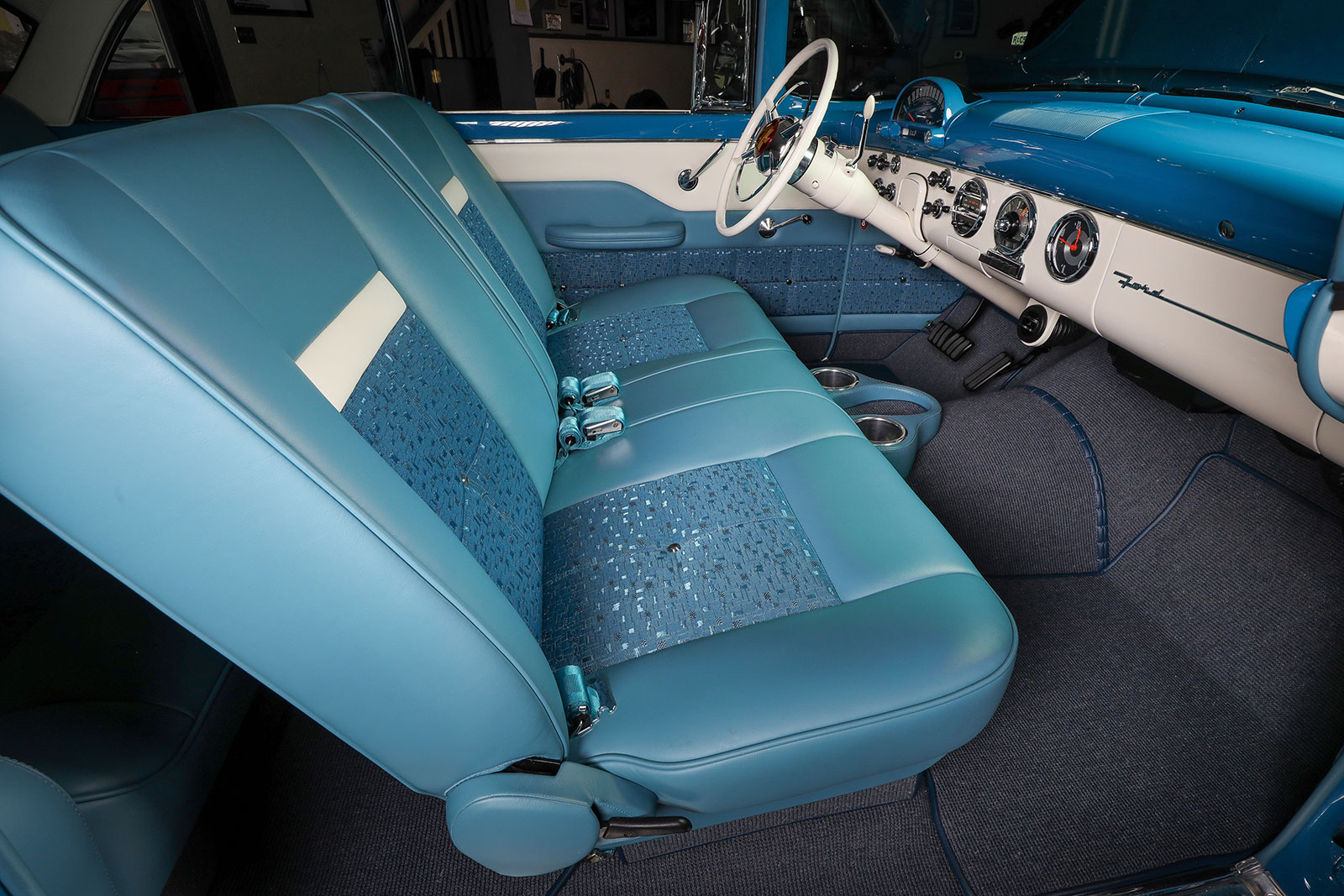 Timeless ‘55 Ford Fairlane Victoria