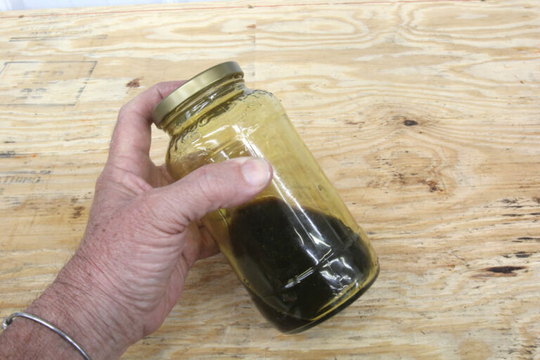The Importance of Engine Oil Analysis Testing for New Engine Builders