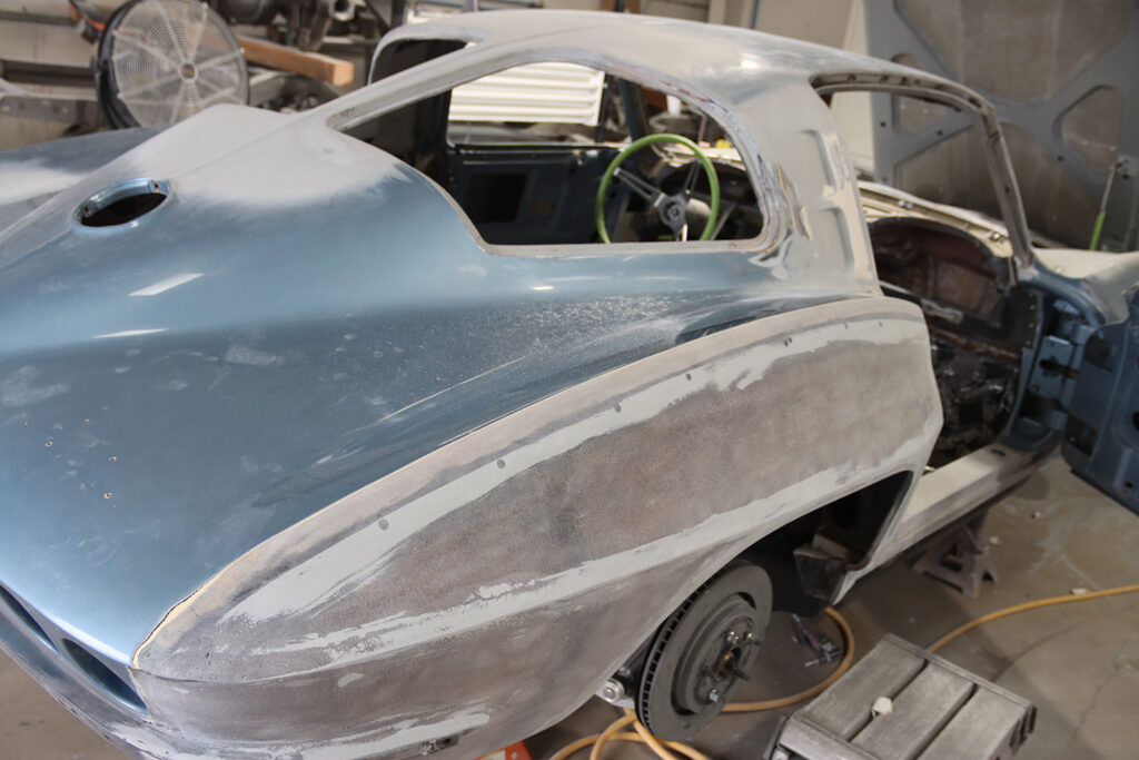 How to Paint and Repair Fiberglass