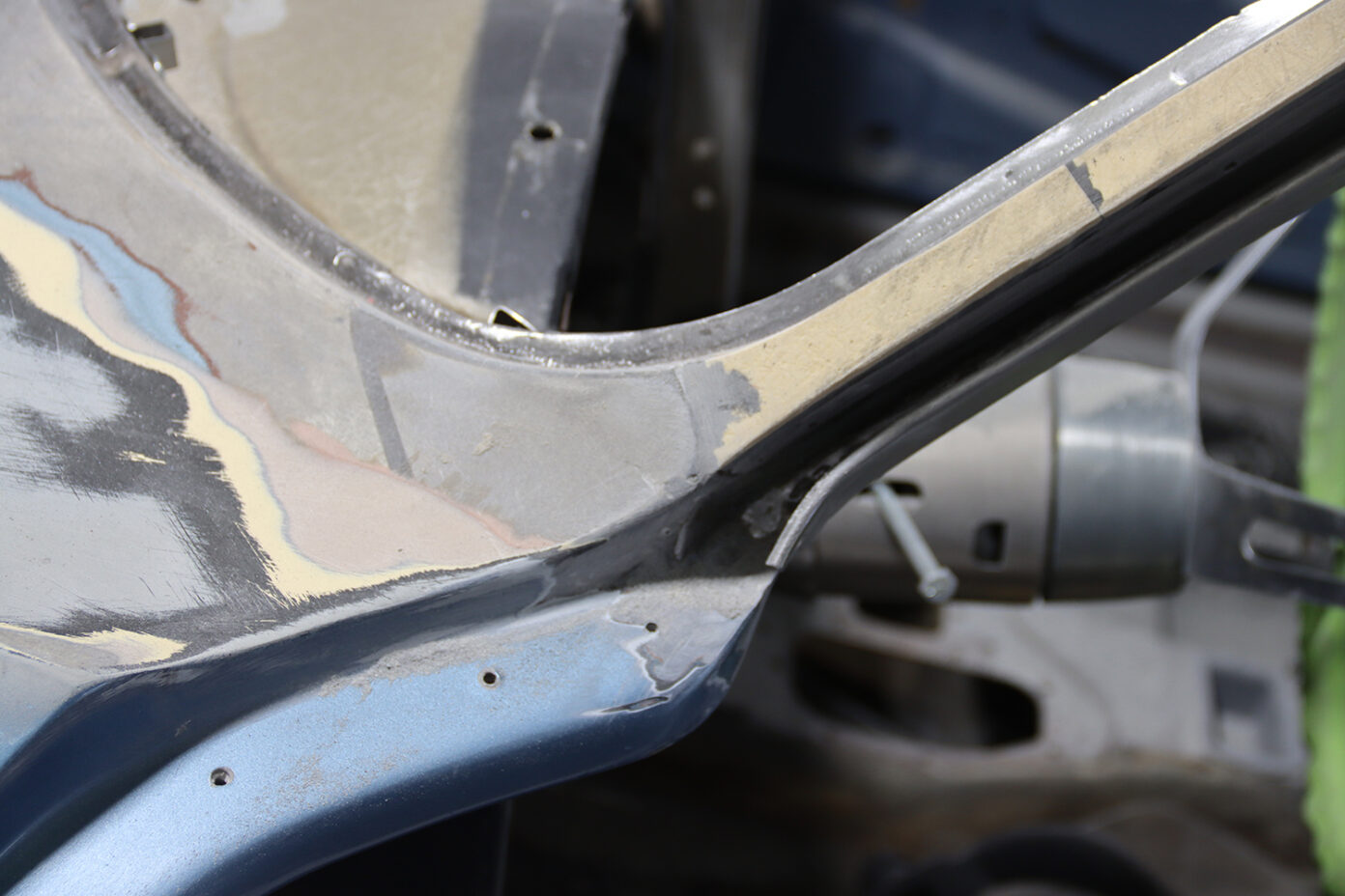 How to Paint and Repair Fiberglass