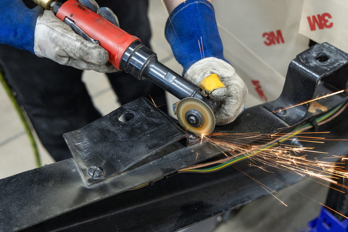 Installing Detroit Speed & Engineering’s GM QuadraLink Rear Suspension