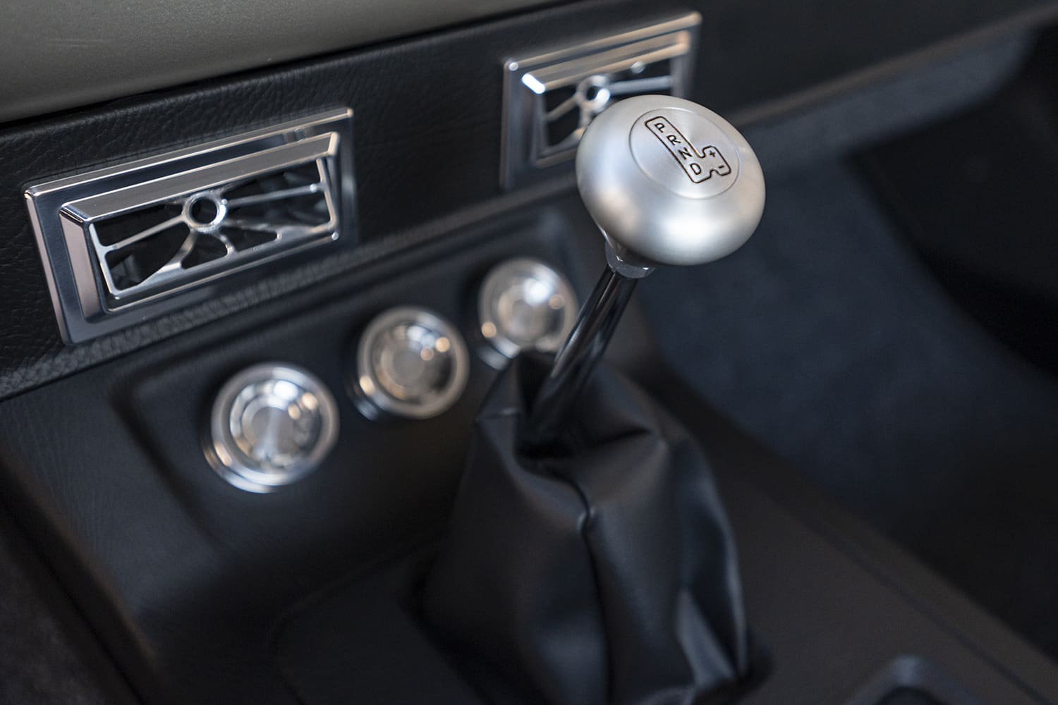 Shannon Hartley’s Tre5 Customs–Revised 1965 C10