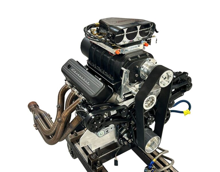 Dyno Testing a 565ci Big-Block