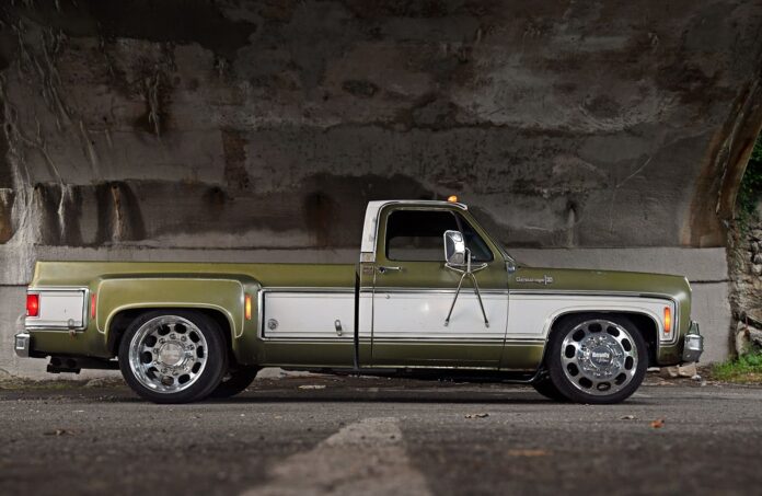 Michael Phillips Dual-Purpose 1976 Chevrolet C30 Dually