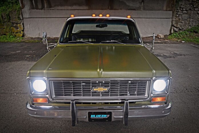 Michael Phillips Dual-Purpose 1976 Chevrolet C30 Dually